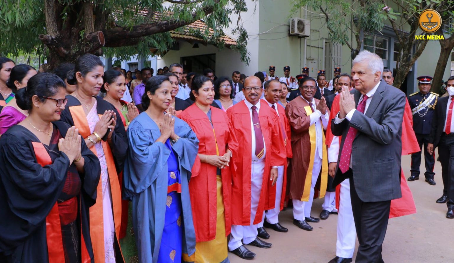 GUARD OF HONOUR ACCORDED TO HON. PRESIDENT AT ANANDA COLLEGE, COLOMBO – National Cadet Crops ...